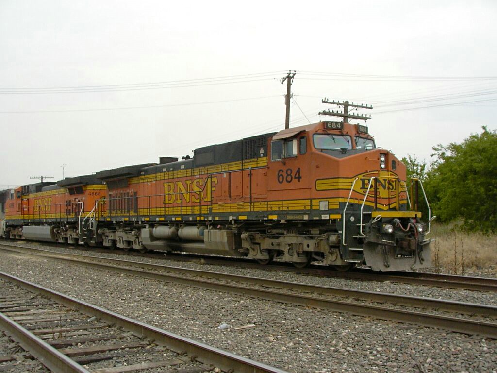 BNSF 684 (ATSF 684 Repainted as Heritage II on 03/10/99)